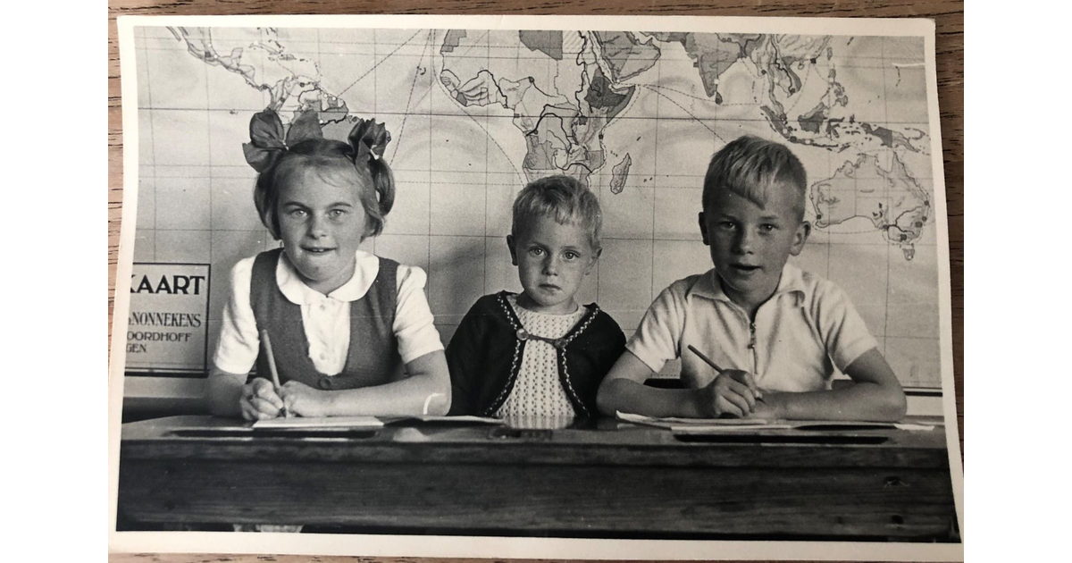 Fotokaarten Gereformeerde School 1953 - 1954 | Opende Online
